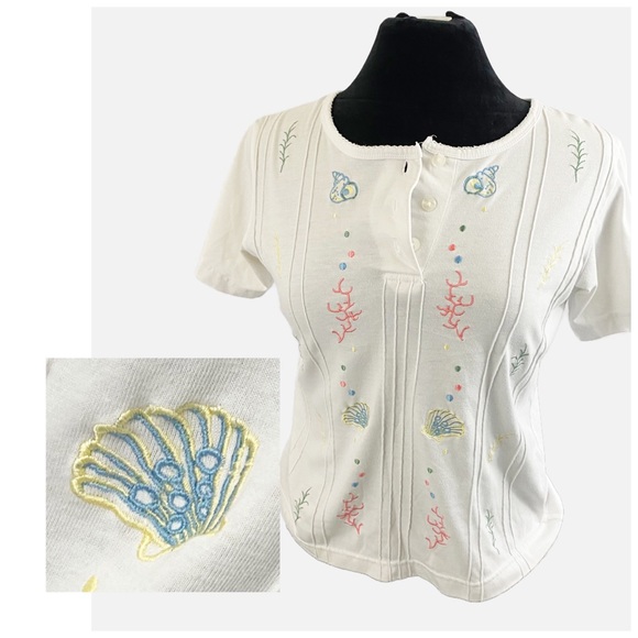 Shenanigans | Tops | 32 Vtg Shenanigans Seashell Embroidered Blouse ...